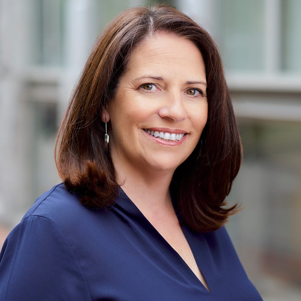 Podcast Episode 3 with Liz O’Donnell – Invisible Women | Marketing to Mums